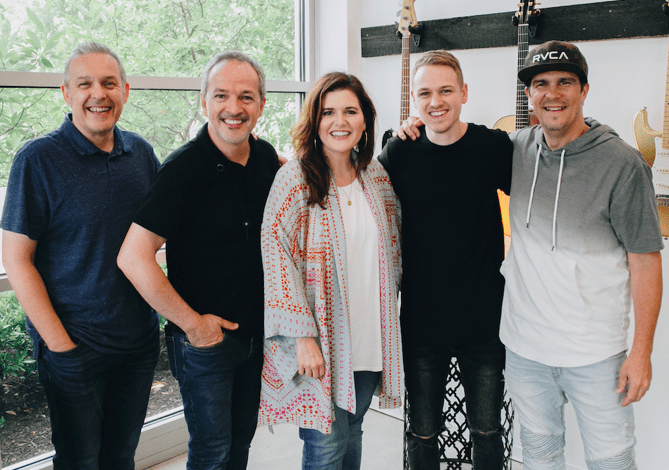 Integrity Music Welcomes Renowned Worship Leaders, Husband/Wife ...